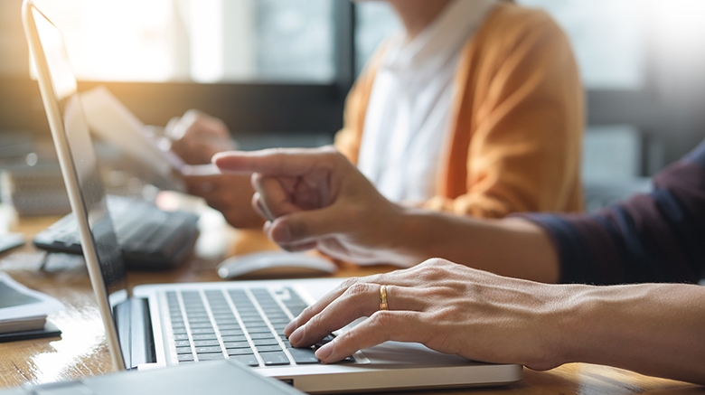 複数人作業の意外な落とし穴 改行コードの設定を再確認 | Coding Methodology | CFニュース | CODING FACTORY - コーディング専門サービス